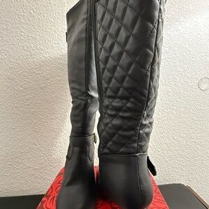 TOP Moda | Shoes | Top Moda Black Quilted Heeled Boots With Gold ...
